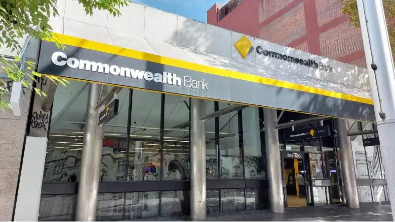 CommBank revises term deposit rates, Macquarie & ING trim down